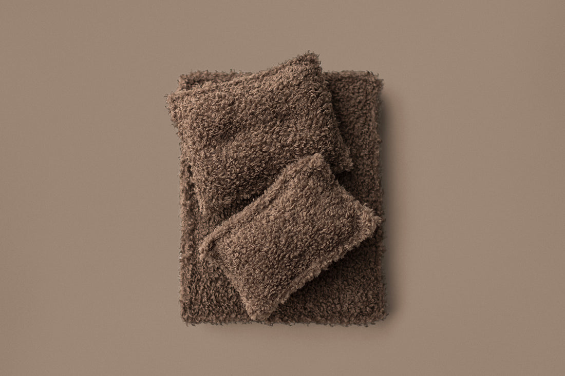 Bed Linens | Teddy – Hello Little Props