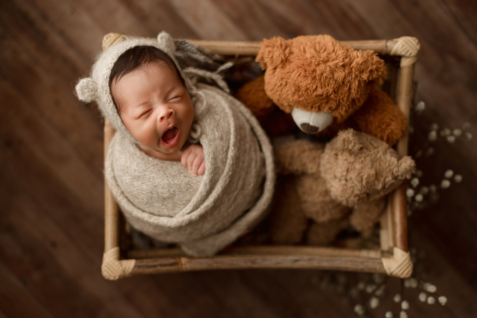 Evie's Crib – Hello Little Props
