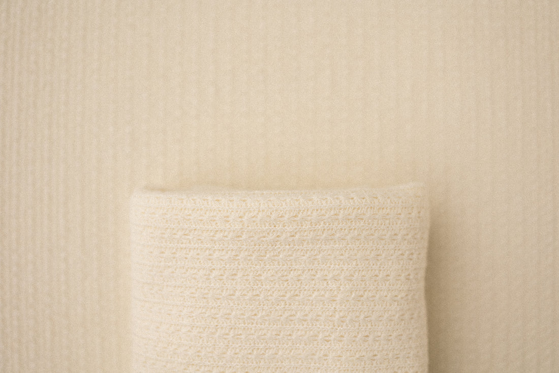 Ilya | Heavy Cream – Hello Little Props